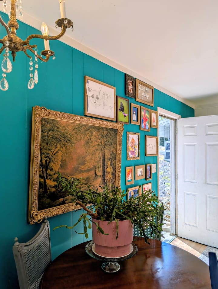 Charmful Cabin Artist Respite Next To Refuge - Carbondale, IL