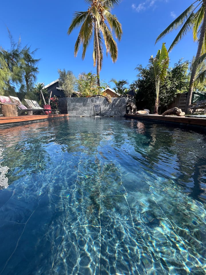 Bungalow Proche Lagon Avec Jacuzzi Privé Piscine - Réunion