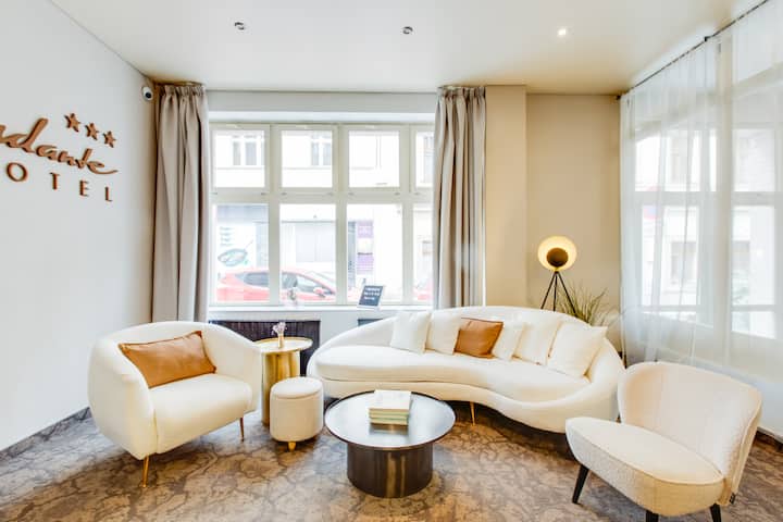 Single Room In Hotel Andante - プラハ