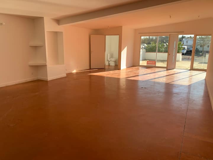 Salle De Formation , Séminaires, Réunions, Cours - Aude