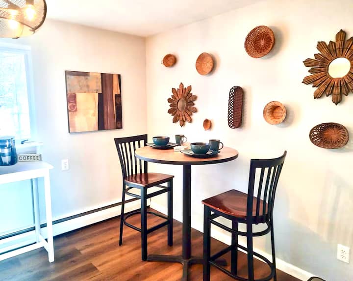 Guesthouse In Peoria Heights - Peoria, IL