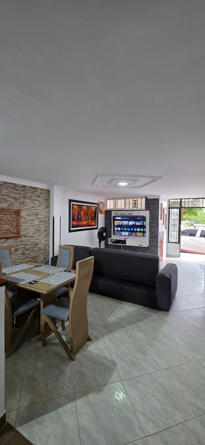 Apartamento Amplio Y Familiar. - Girón