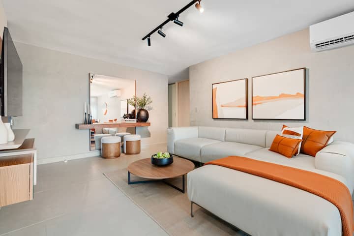 Modern & Stylish Oasis Apt. - Isla Verde - San Juan