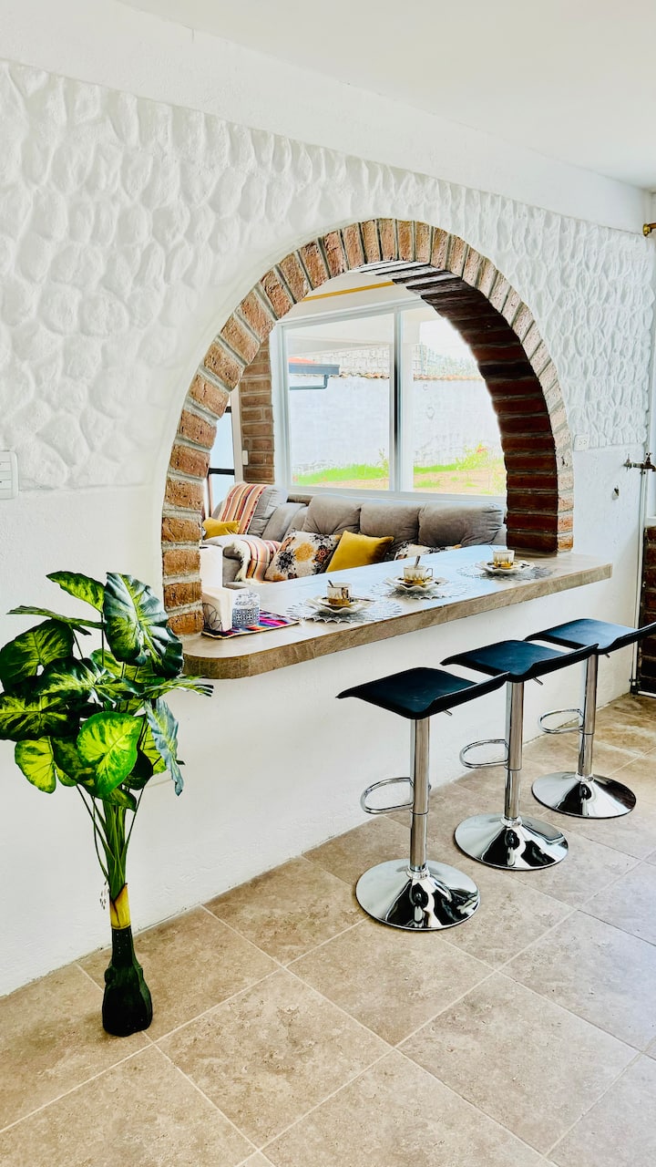 Takiri Wasi En Otavalo - Otavalo