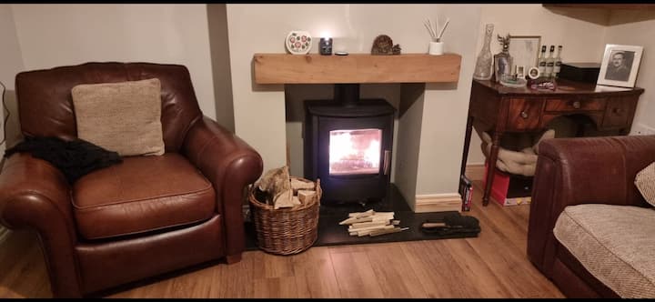 Cottage Near Cambridge & Newmarket. Sleeps 4. - Saffron Walden