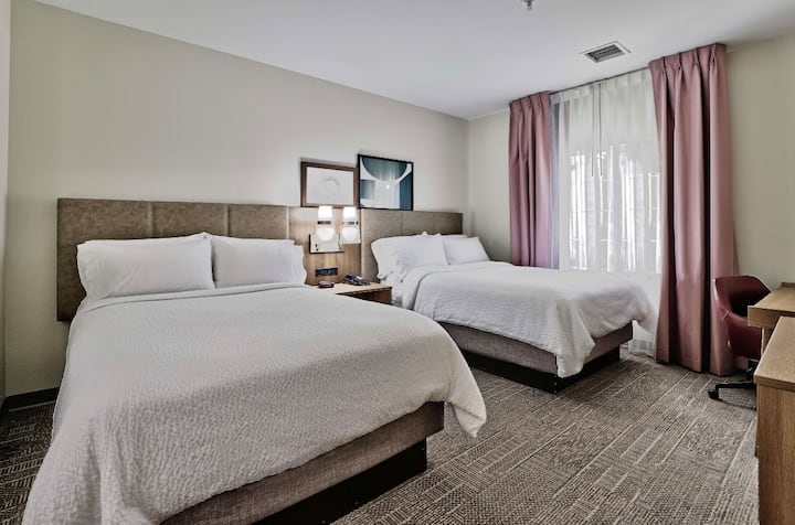 2 Units Of Kitchen Suite W/ Parking & Breakfast - Albuquerque
