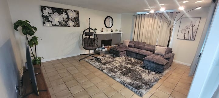 Disney By Knotts Berry Condo! - Buena Park, CA