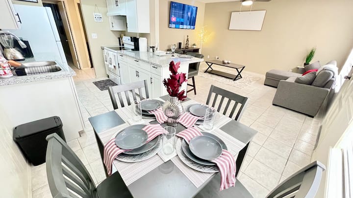 Rare To Find A Lovely Apartment, Pool, Westside - El Paso, TX