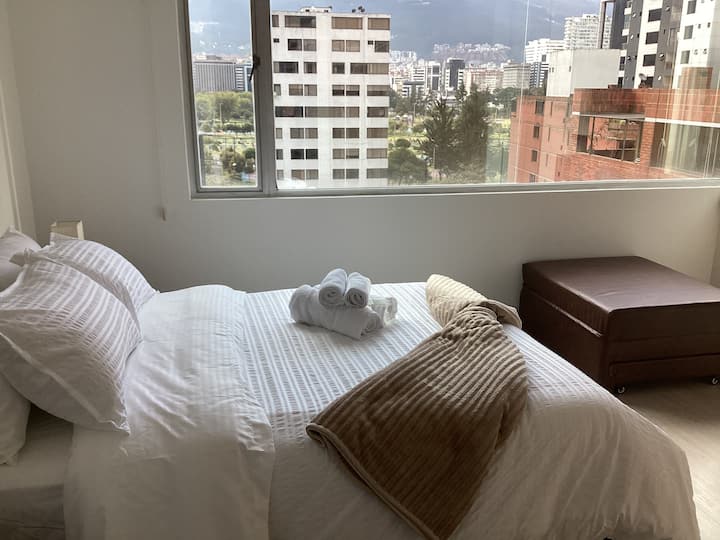 Moderna Suite Junto A Parque La Carolina + Parking - Quito