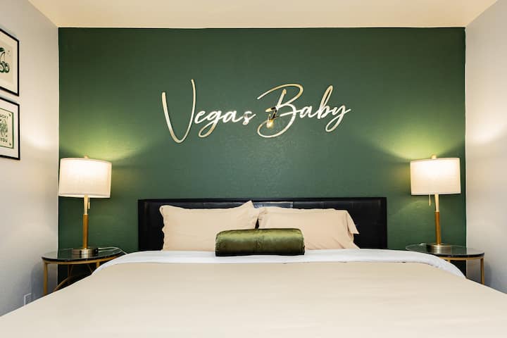 Lucky Condo 1mi From Lv Strip! - Las Vegas