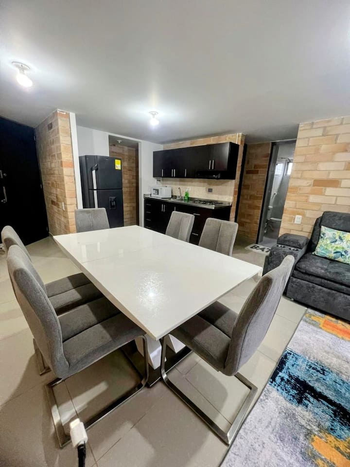 Stunning Apartment With View - El Tesoro, Poblado - Medellín