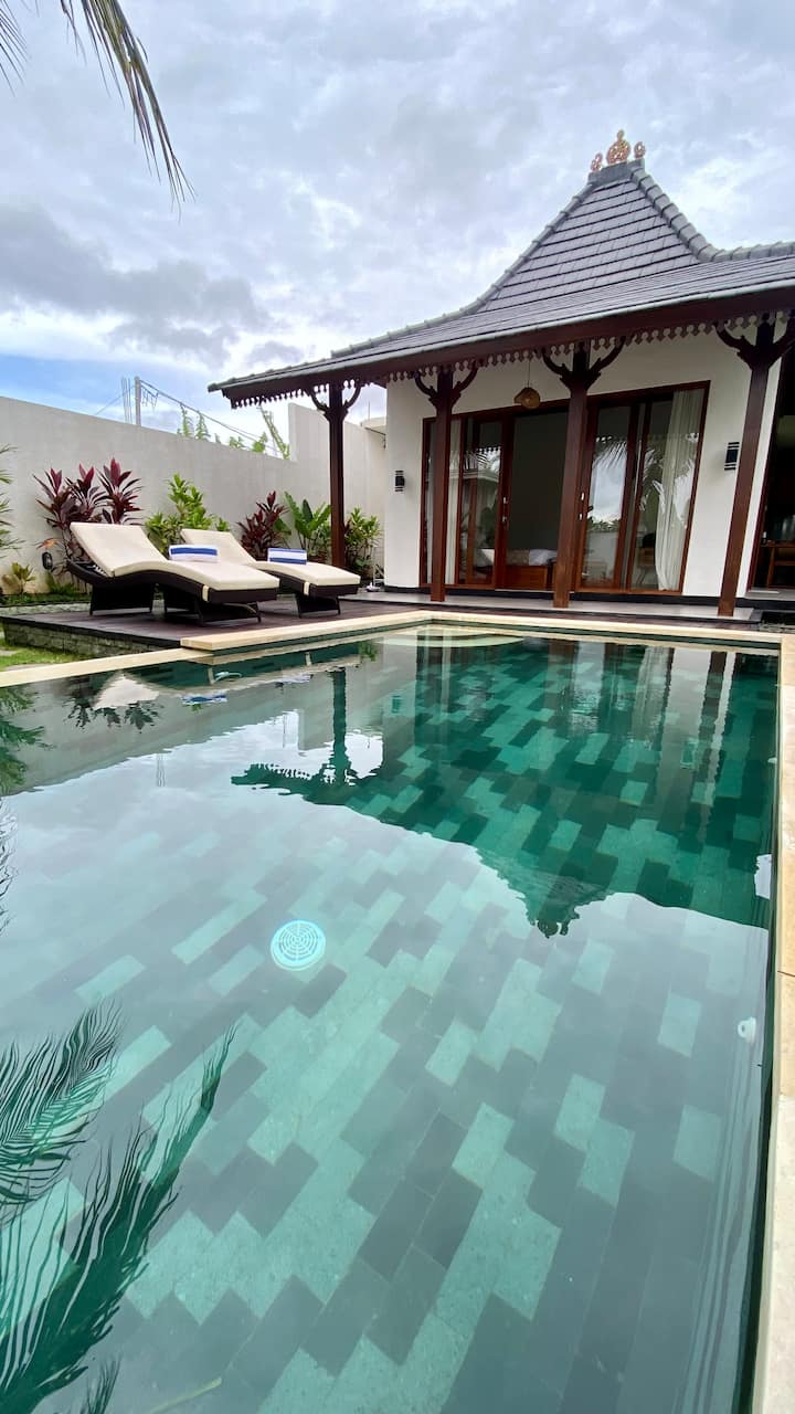 Sayan Ubud Private
Villa W/swimming Pool - Australia