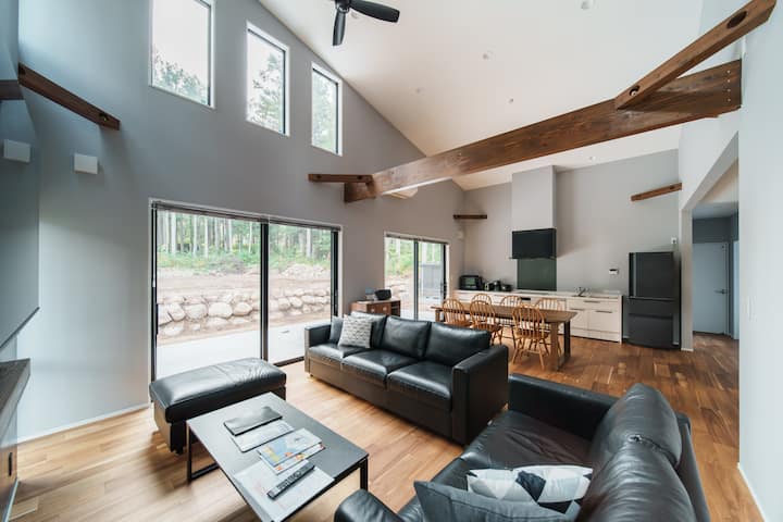 New Forest Home Near Goryu Slopes + Backyard - 大町市