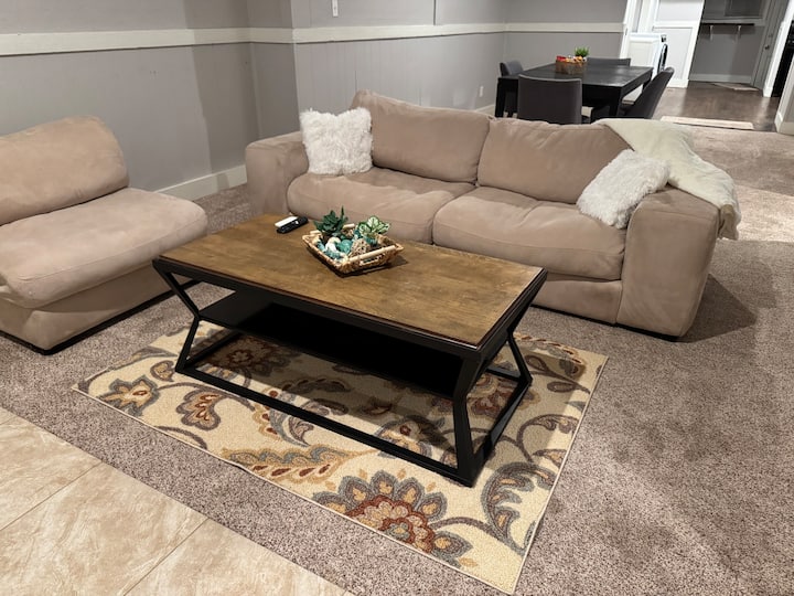 The 2 Bed 2 Bath Haven - Independence, MO