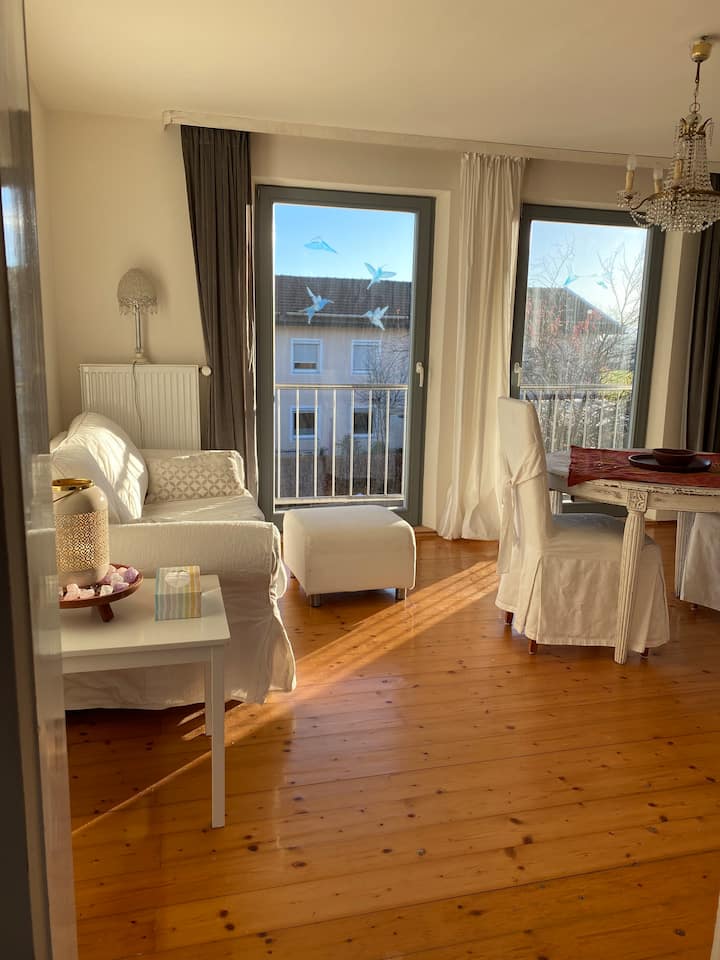 Cosy Flat Centrally Located To Sight Seeing & More - Bad Endorf