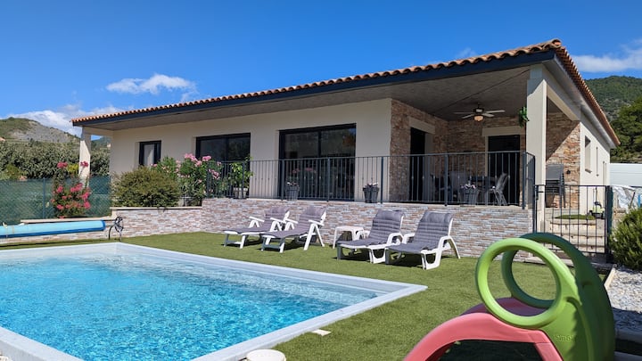 Maison Avec Piscine Au Calme - Sisteron