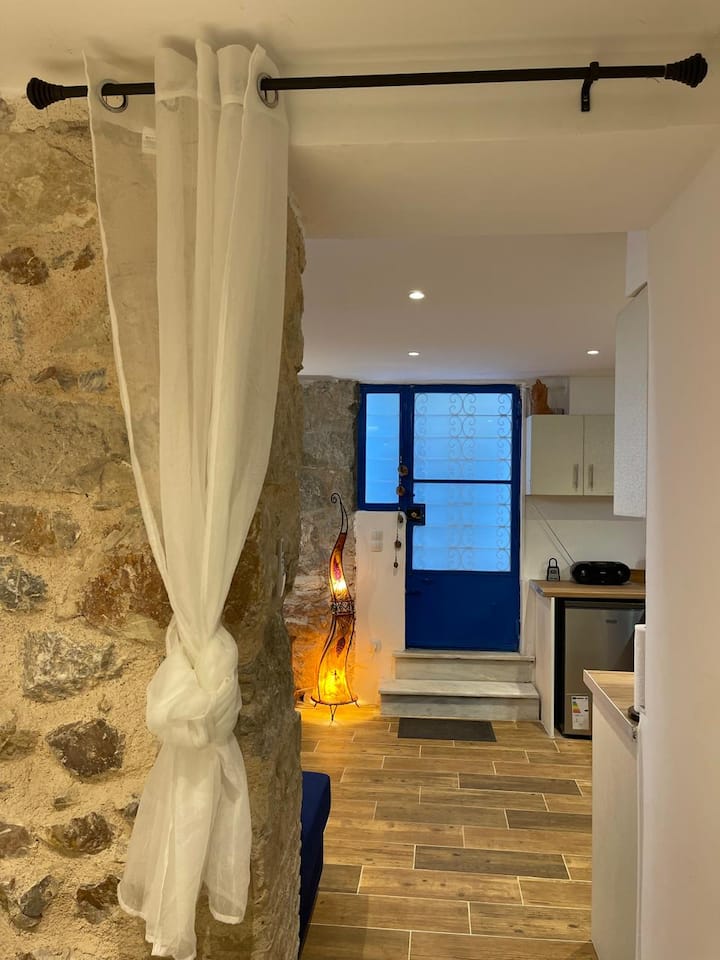 Akropol’e 700 M Koukaki Merkez - Atenas