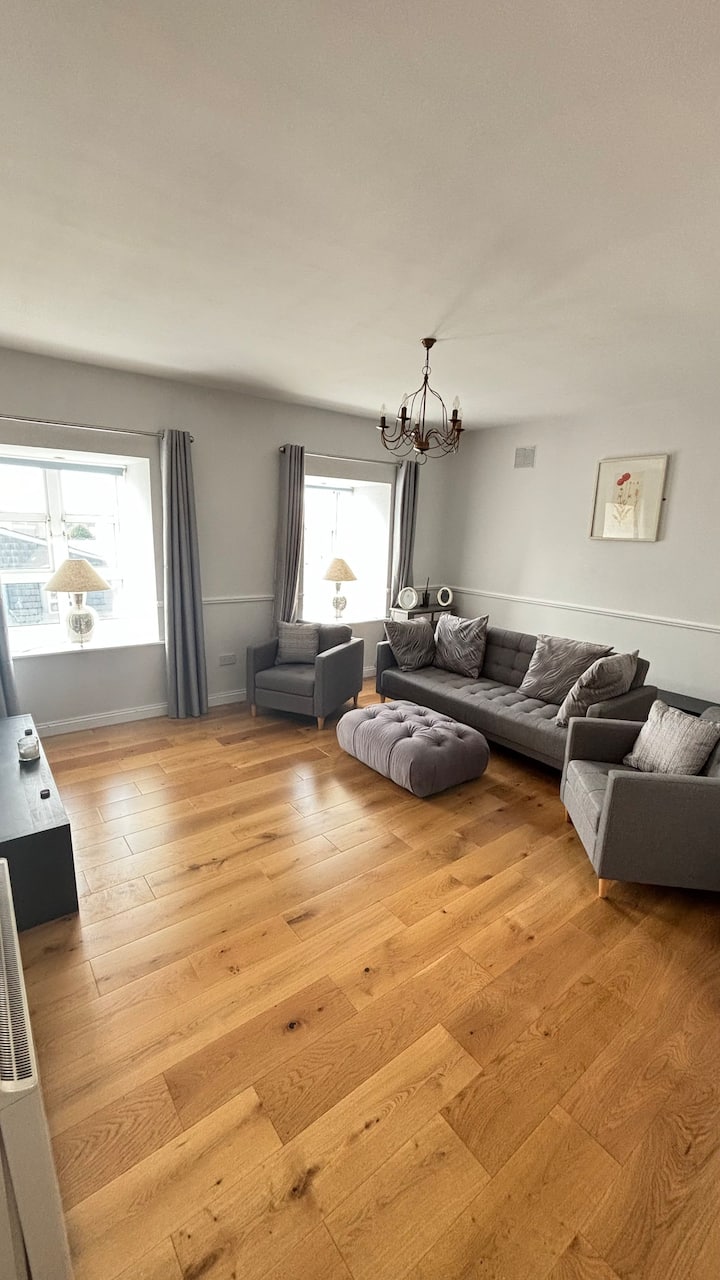 New! 2 Bed Top Floor Apt In Central Dublin - Dublin