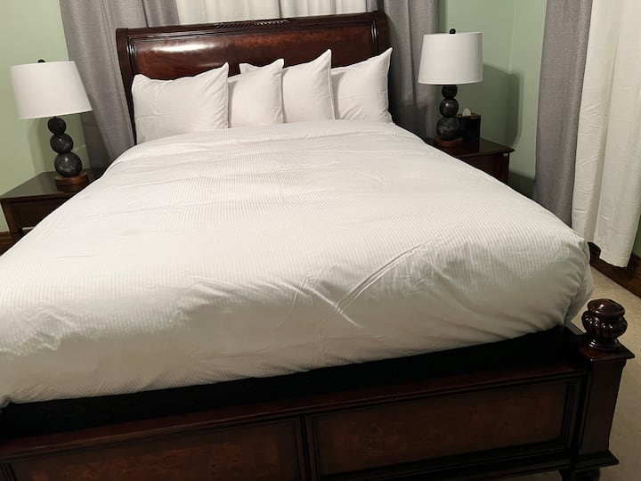 Luxury Room - Amherstburg