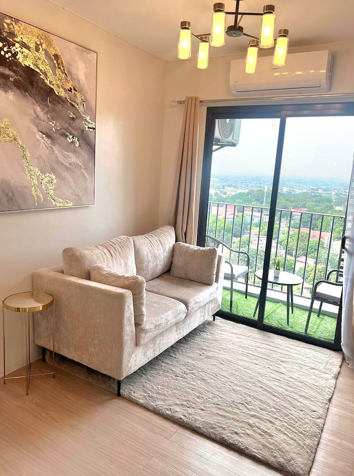 [New] 1br W/ Balcony & Free Parking @ Casa Arbo - Angono