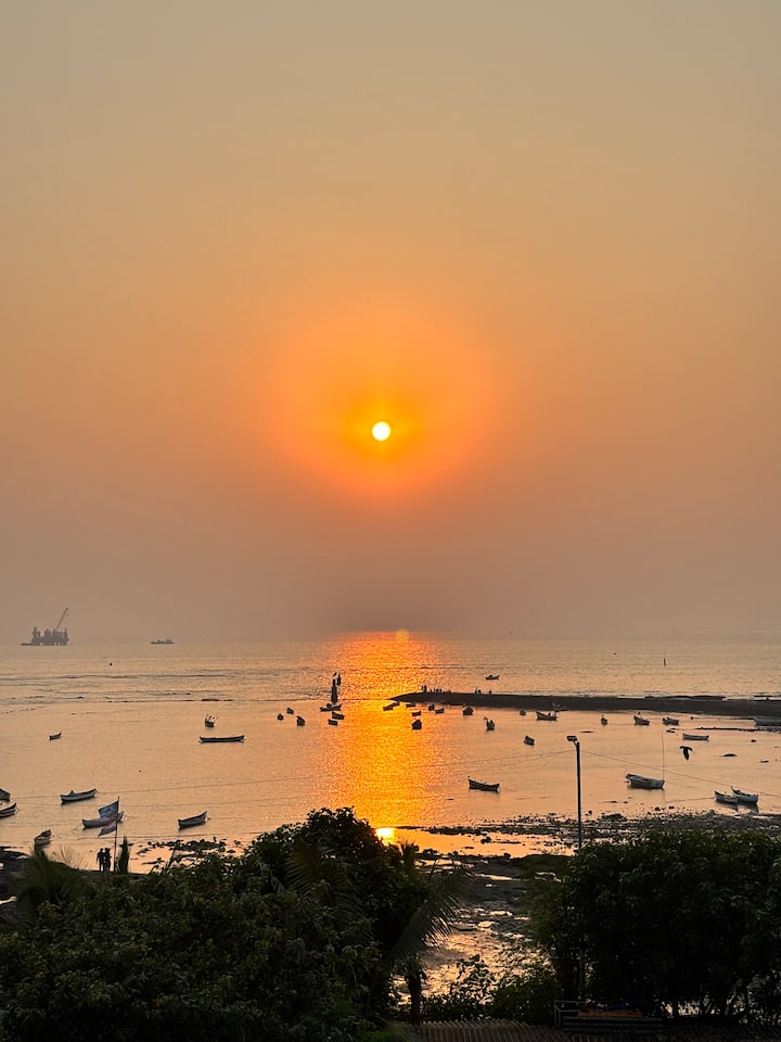 Bandra Sea Facing Apartment - Bombaj