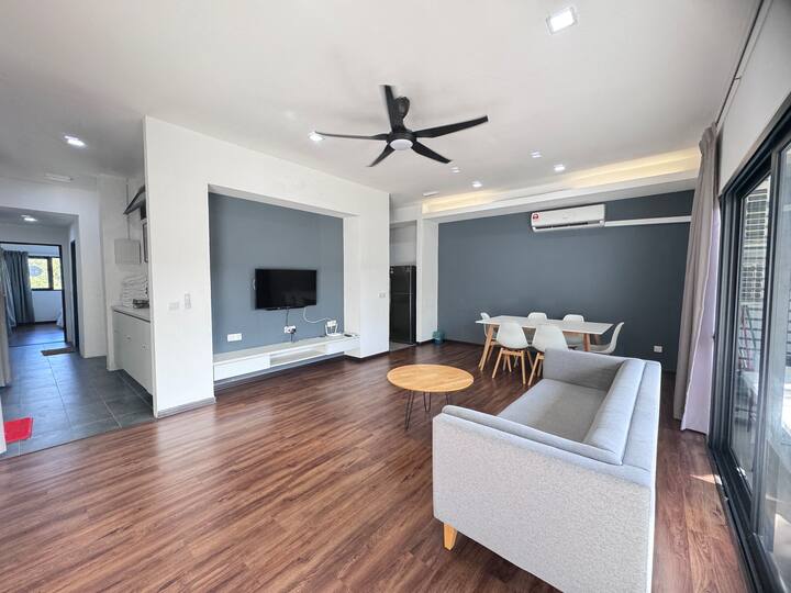Rts - U3 Roxy Townhouse Sematan - Sematan