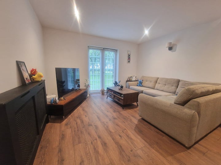 Modern, Central & Green 2bed - London