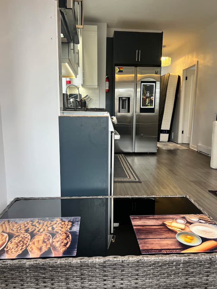 Room At Kits Point - B4 “Maple Room” - Vancouver