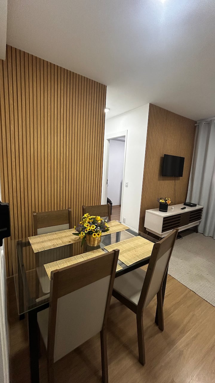 Apartamento Com 2 Dormitórios - São Paulo