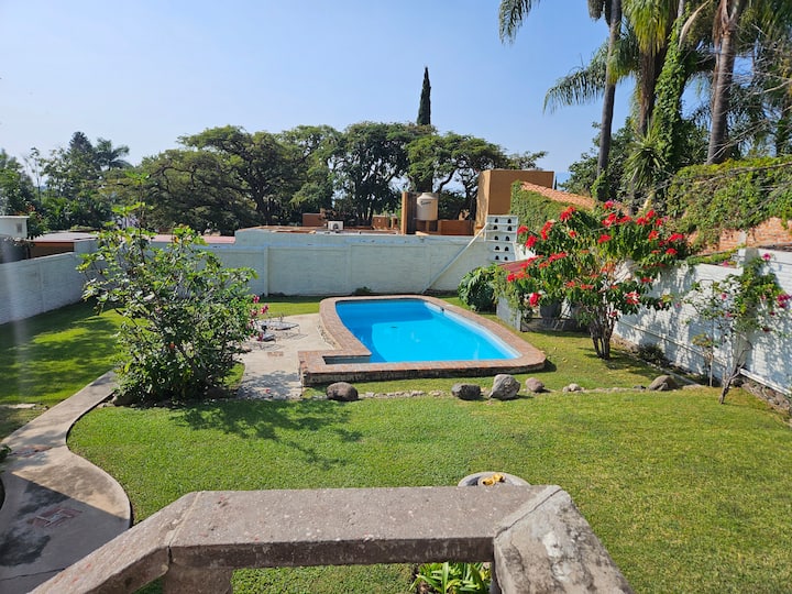 Quinta Floresta Con Alberca - Ajijic