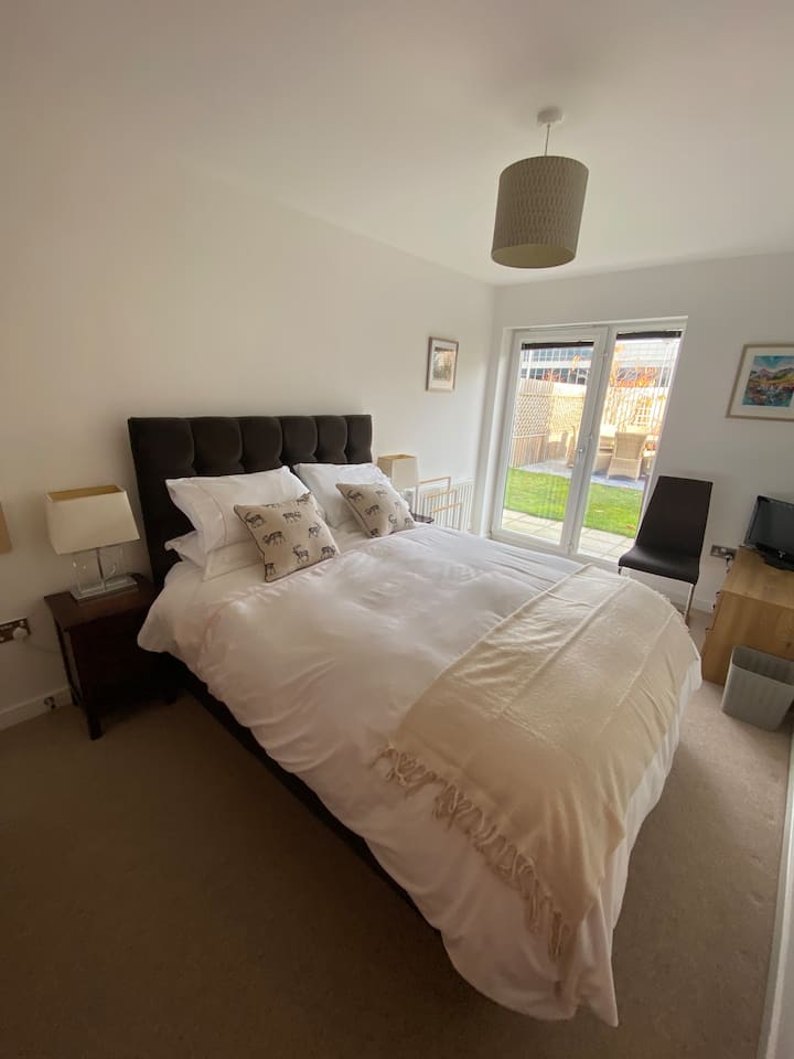 Large Room With Private Bathroom - Édimbourg