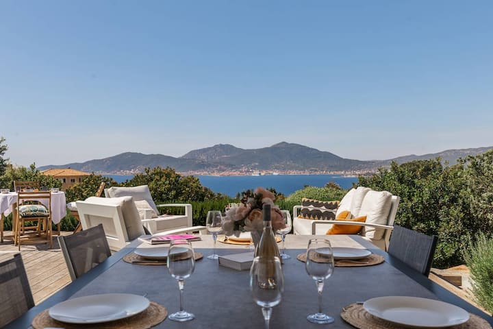 Villa Premium 210 M² • Vue Mer  • Piscine Chauffée - Ajaccio