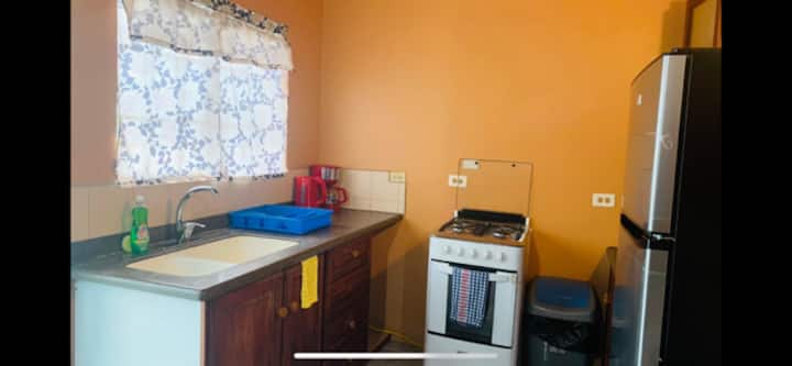 Crooks Apartment #5 Upper Unit. - Trinidad and Tobago