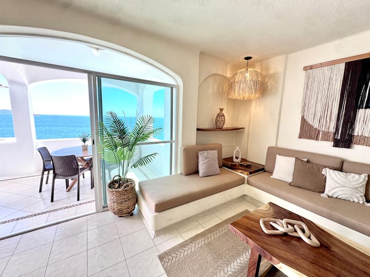 Frente Al Mar · Terraza · Alberca · A/c · Wifi - Manzanillo, México