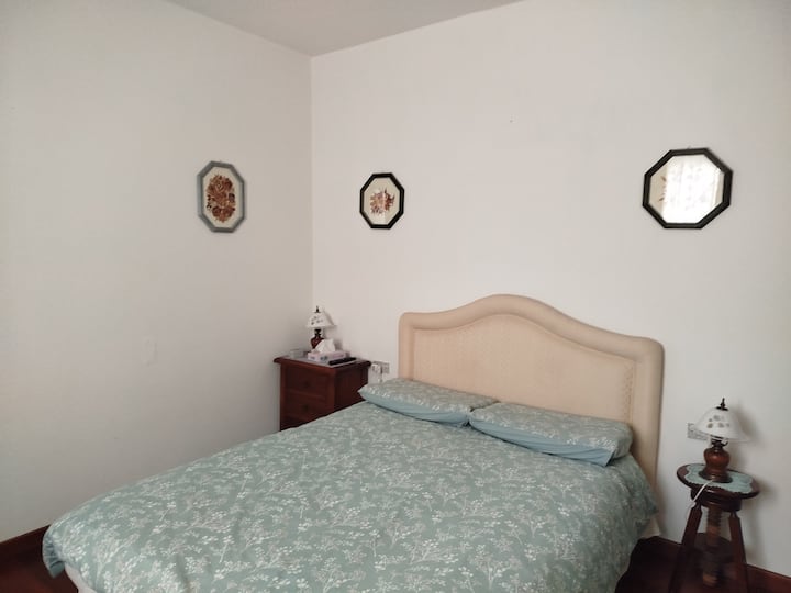 B&b Signora Minù 
Segreto Giardino 
Letto Francese - Perugia