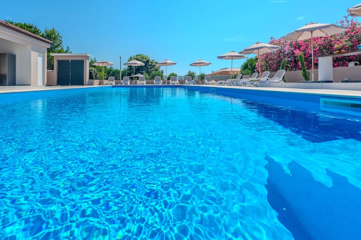 Villa Lucy Apartment 3 & Swimming Pool - Vir Insel, Kroatien