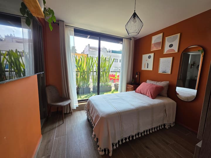 Recámara Con Balcón Y Baño Privado - Mexico