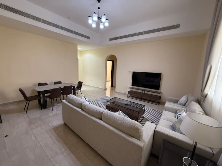 New 4 Bedrooms In Shakhbout City - Abou Dabi