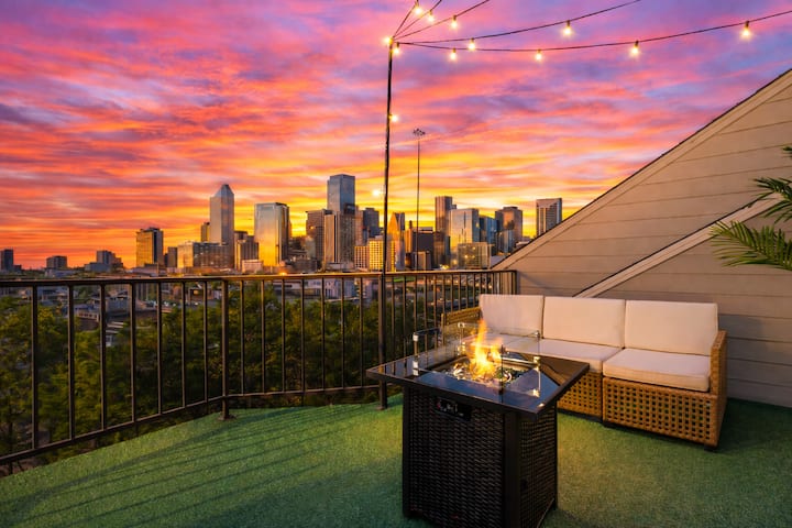 Rodeo & Fifa Vibes! Gated/garage + 5 To Downtown! - Houston, TX