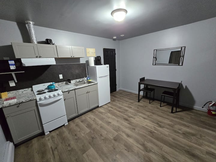 One Bedroom Apartment - Deer Park, NY