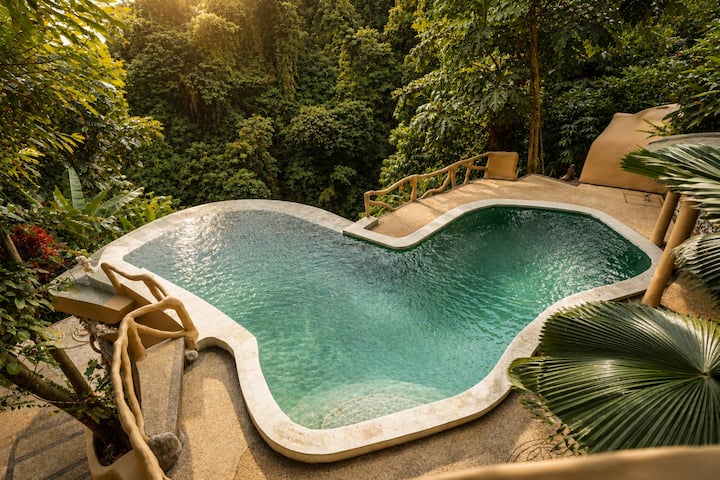 River & Jungle View Sanctuary - Ubud