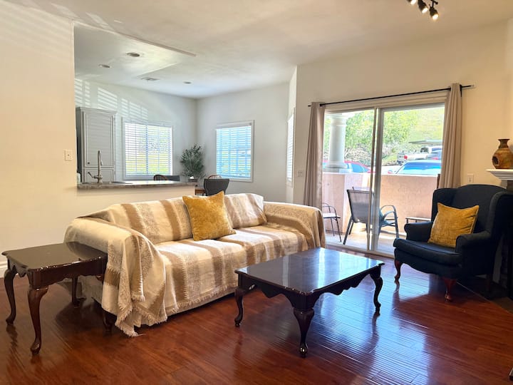 3-bedroom 2-bath With Pools, Gym And Tennis Courts - Rancho Bernardo - San Diego