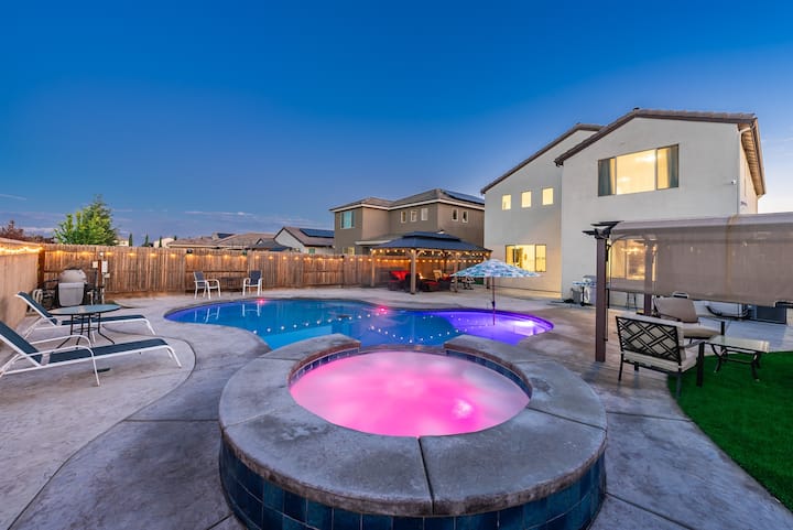Visalia 5bd/3ba Pool/spa-heating Option Available - Visalia, CA