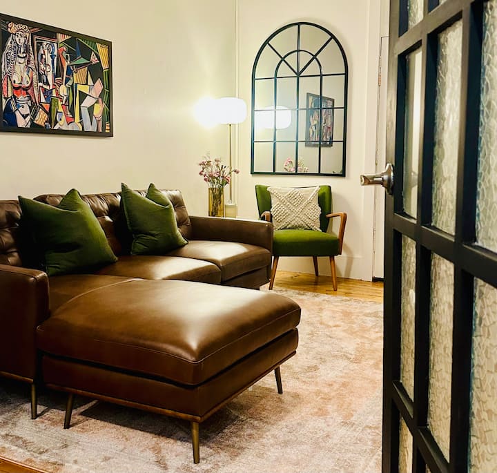 Clapton Inn - Surry Hills