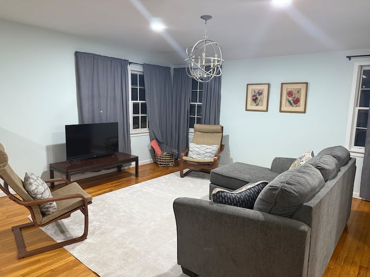 Sunny & Spacious Home In Picturesque Manlius - Cazenovia, NY