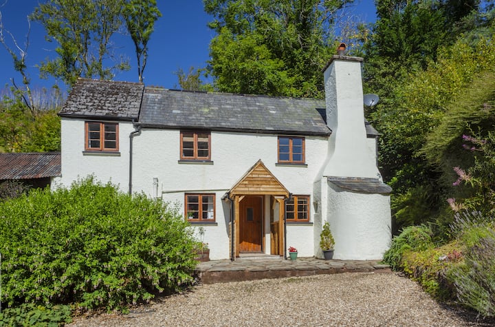 Hedgehog Cottage, Wheddon Cross - Dunster