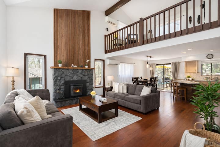 Cozy House With A Lovely Fairytale Treehouse - Delaware Water Gap, PA