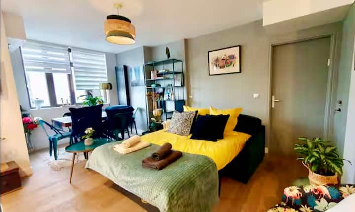 Havre Chic & Spacieux, Balcon à Deux Pas De Paris - Issy-les-Moulineaux