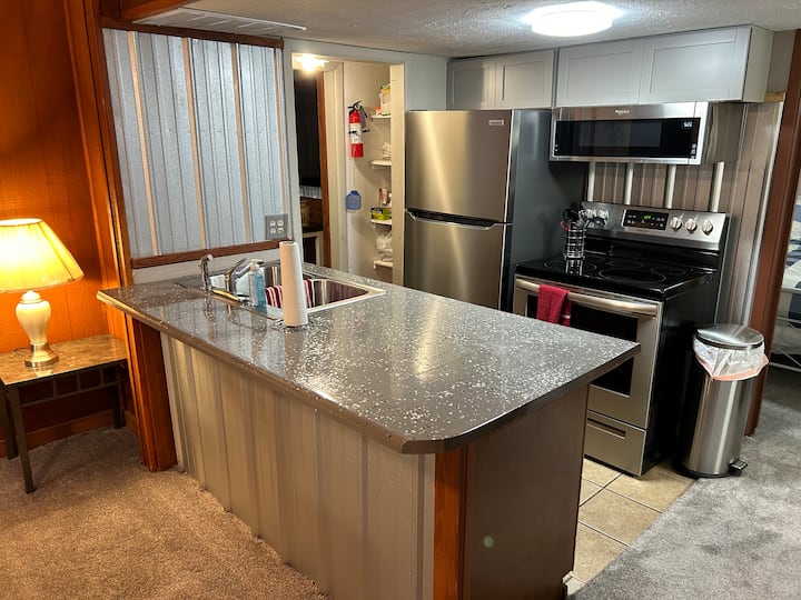 Adventures Start Here! Walking Distance To Slopes - Angel Fire