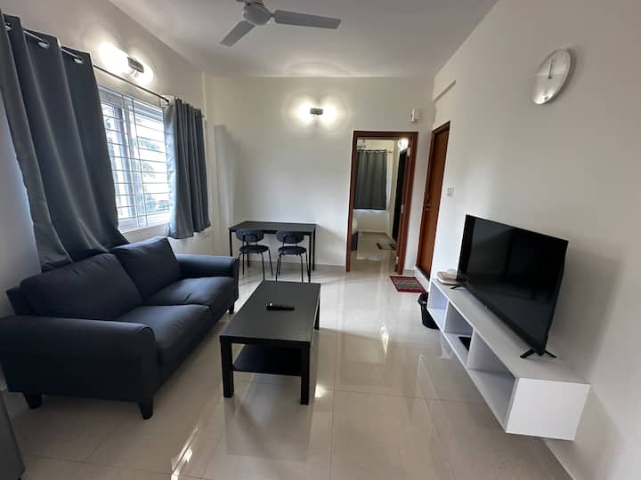K101 | Comfy 1bhk Near Bharatiya Mall, Reva Uni - Bengaluru